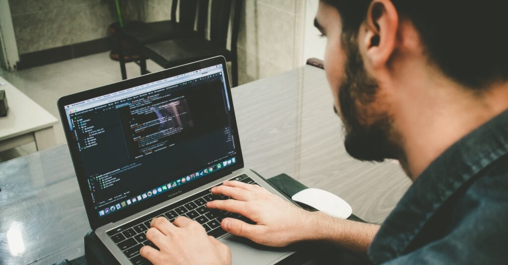 Quelle est la différence entre un logiciel et une application ? - Web ...