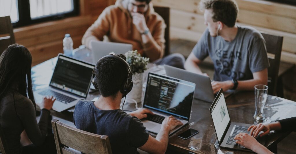 Quelle est la différence entre un logiciel et une application ? - Web ...